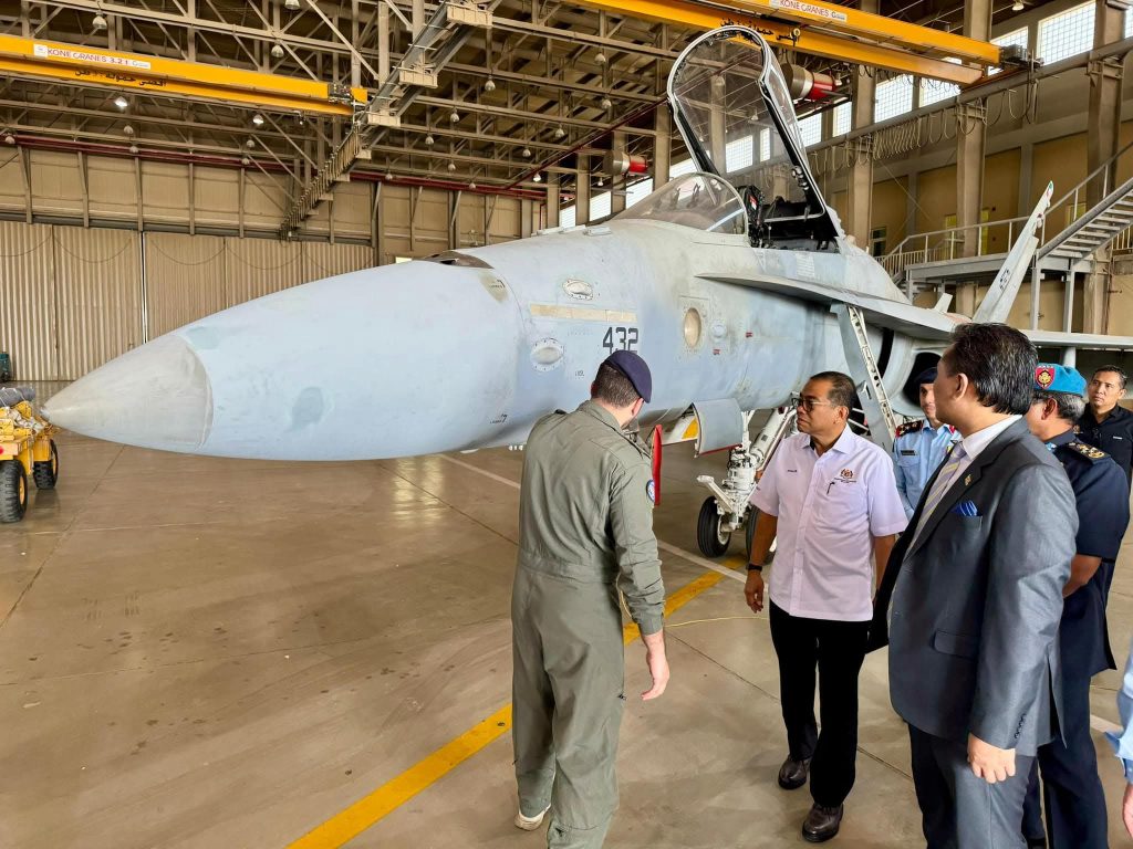 Malaysia Signals Accelerated MRCA Programme Amid Kuwaiti Hornet ...